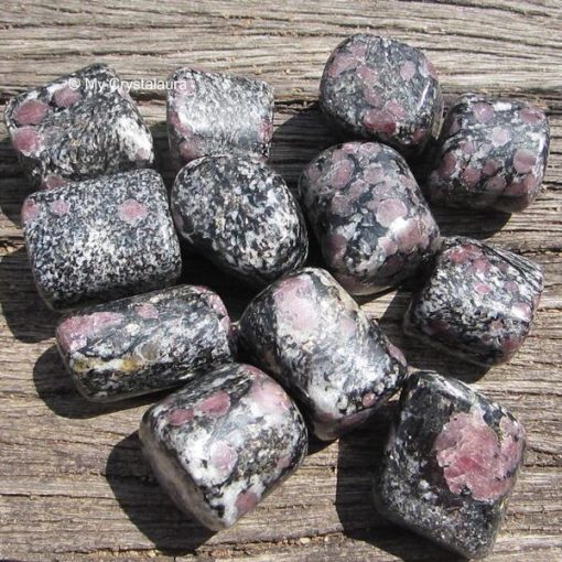 Spinel Meaning and Benefits - Healing Properties - My CrystalAura