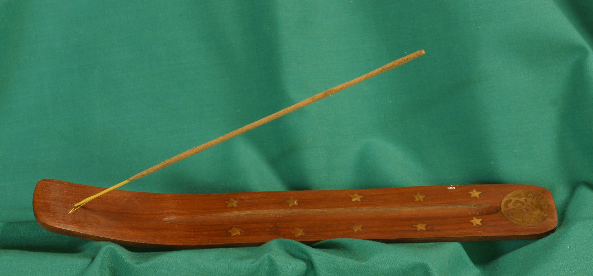 Incense - Uses and Benefits of the 4 Forms of Incense - My CrystalAura